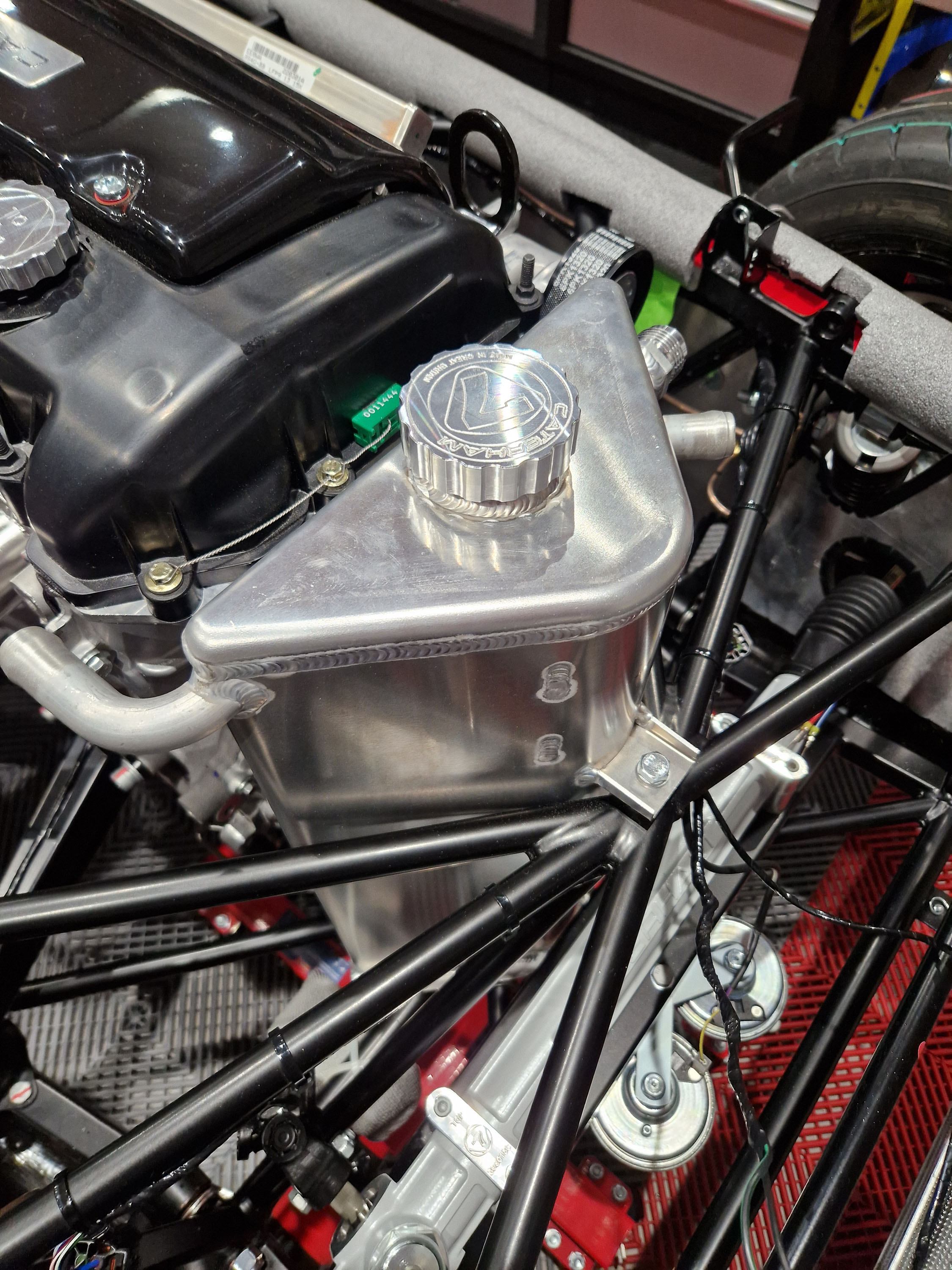 Dry Sump Oil Tank | Caterham 420R SV Build Blog