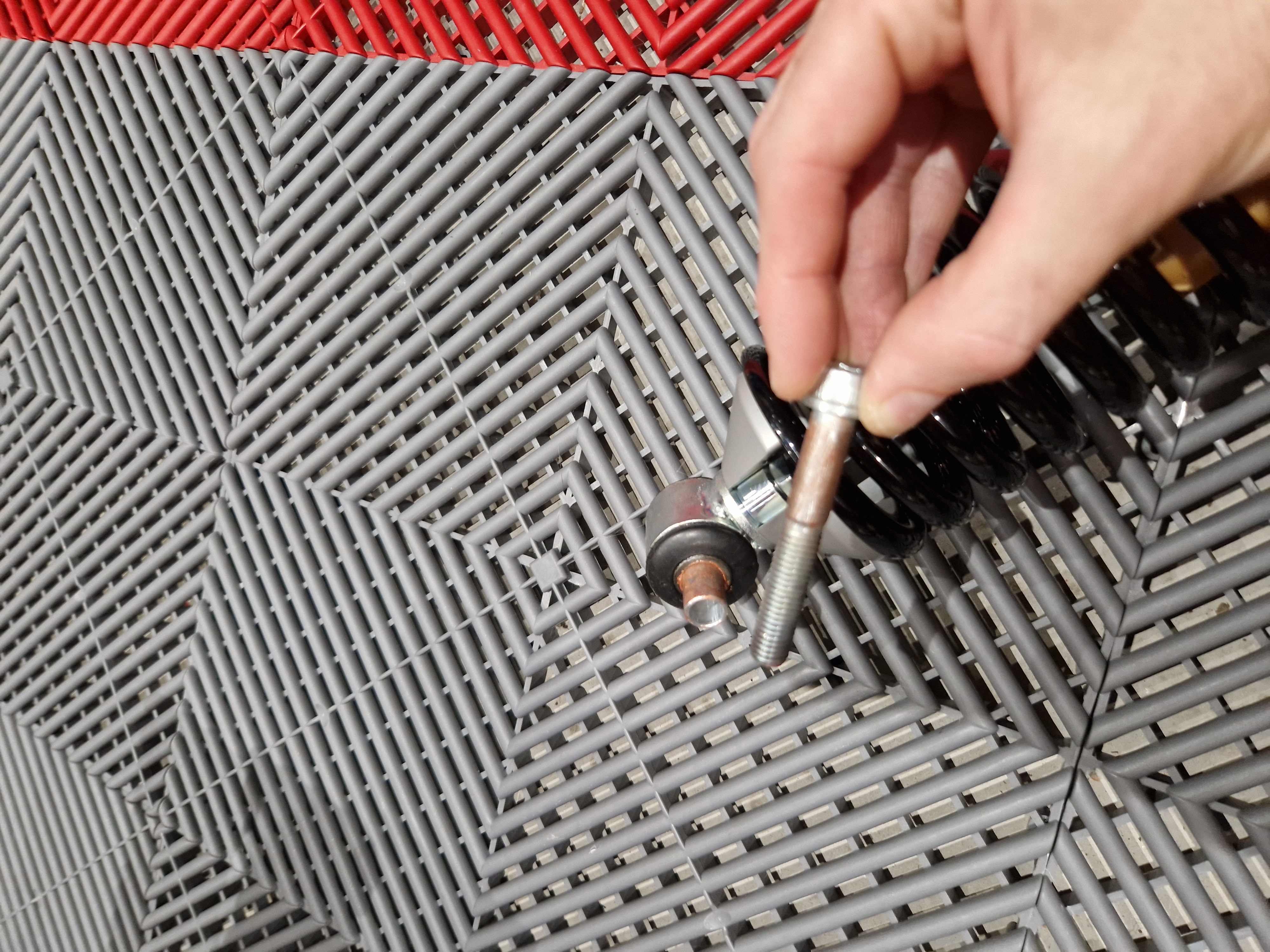 Rear Dampers | Caterham 420R SV Build Blog